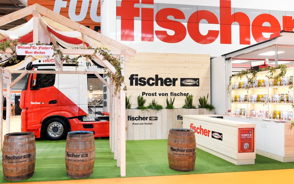 Fischer - Show Off Display